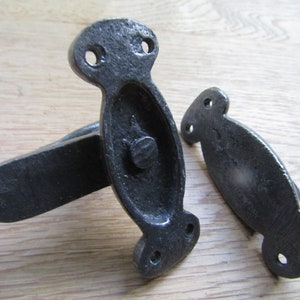 CUPBOARD TEE LATCH Catch Rustic Vintage Old English Antique Style ...