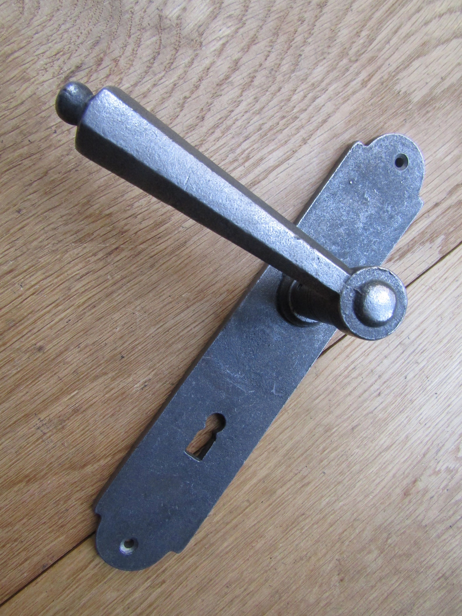 ART DECOR Cast Iron Lever Lock Door Handles Rustic Vintage Country Pull ...