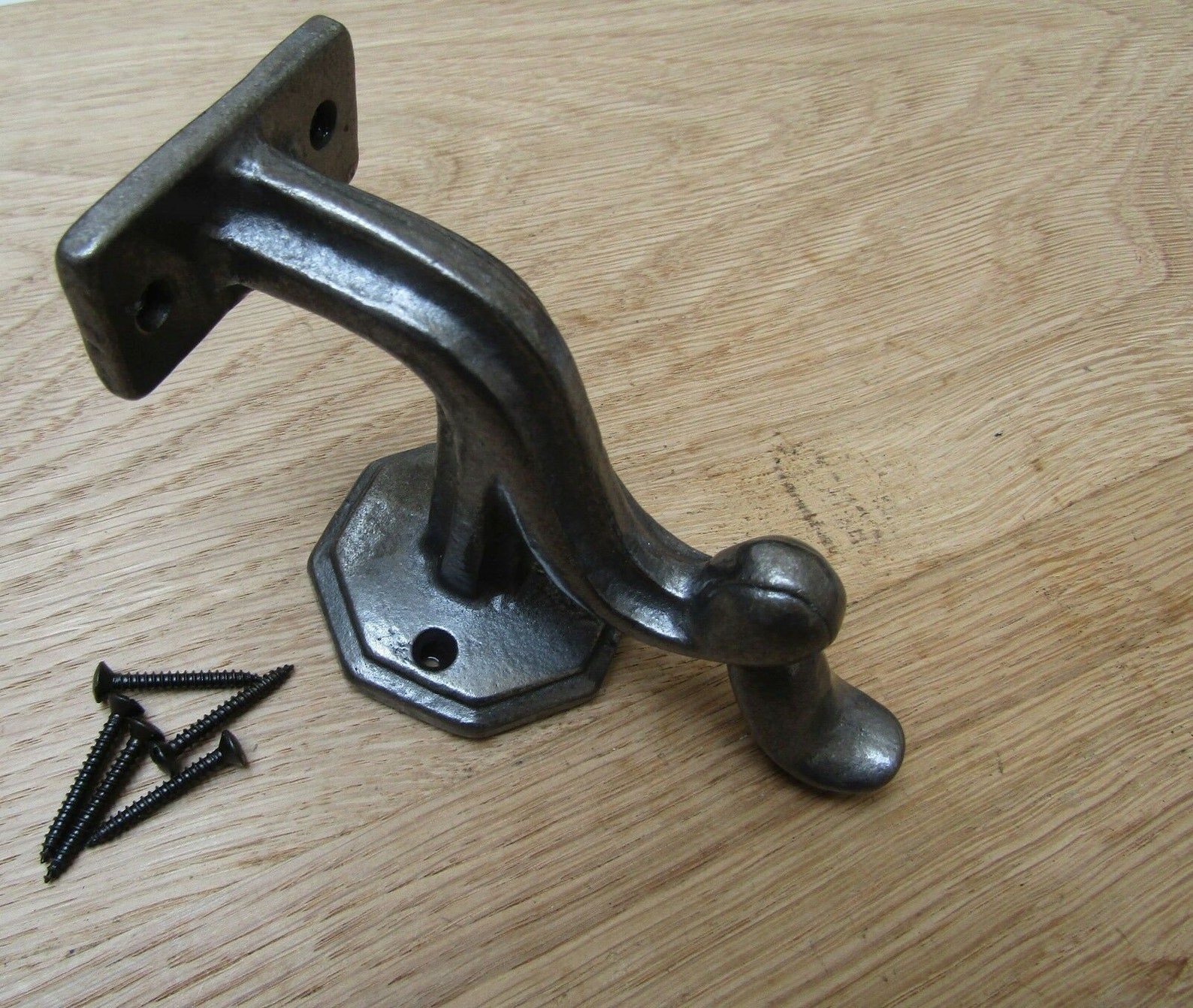 ANTIQUE IRON Bannister Support Stair Rail Bracket Balustrade Fixing ...