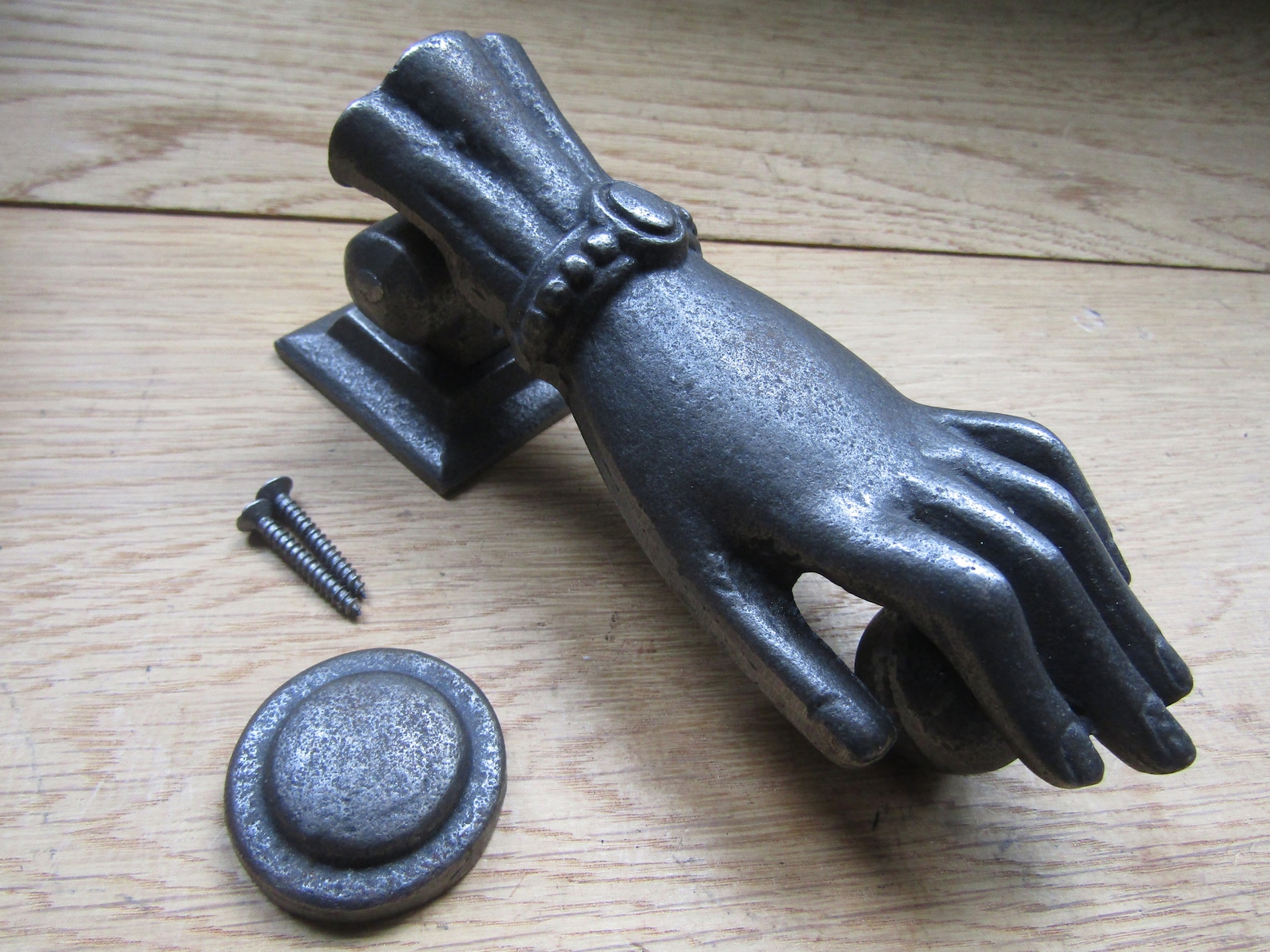 CAST IRON RUSTIC Door Knocker Vintage Retro Old Victorian - Etsy UK