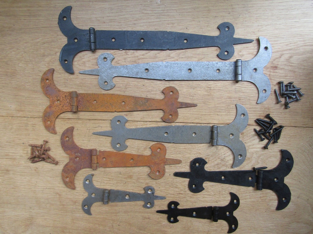PAIR of HINGES Fleur De Lys Rustic Vintage Old Style Cabinet Door Tee T ...