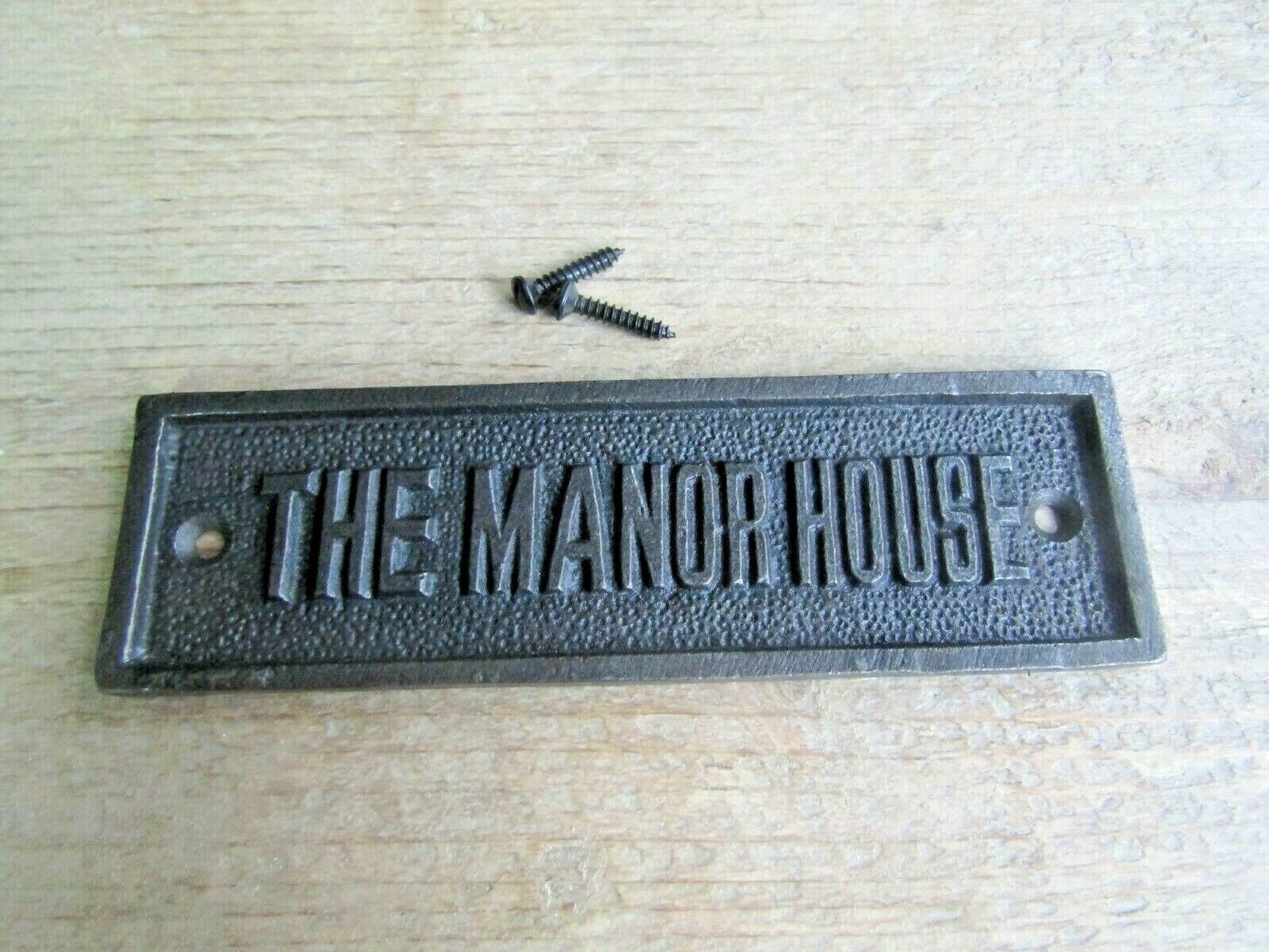 Rustic Cast Iron Wall Door Sign Plaque Emblem Vintage Antique Old Style ...