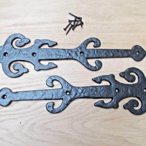 PAIR of HINGE FRONTS Cast Iron Vintage Rustic Old English Country ...