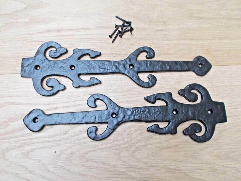 PAIR of HINGE FRONTS Cast Iron Vintage Rustic Old English Country ...