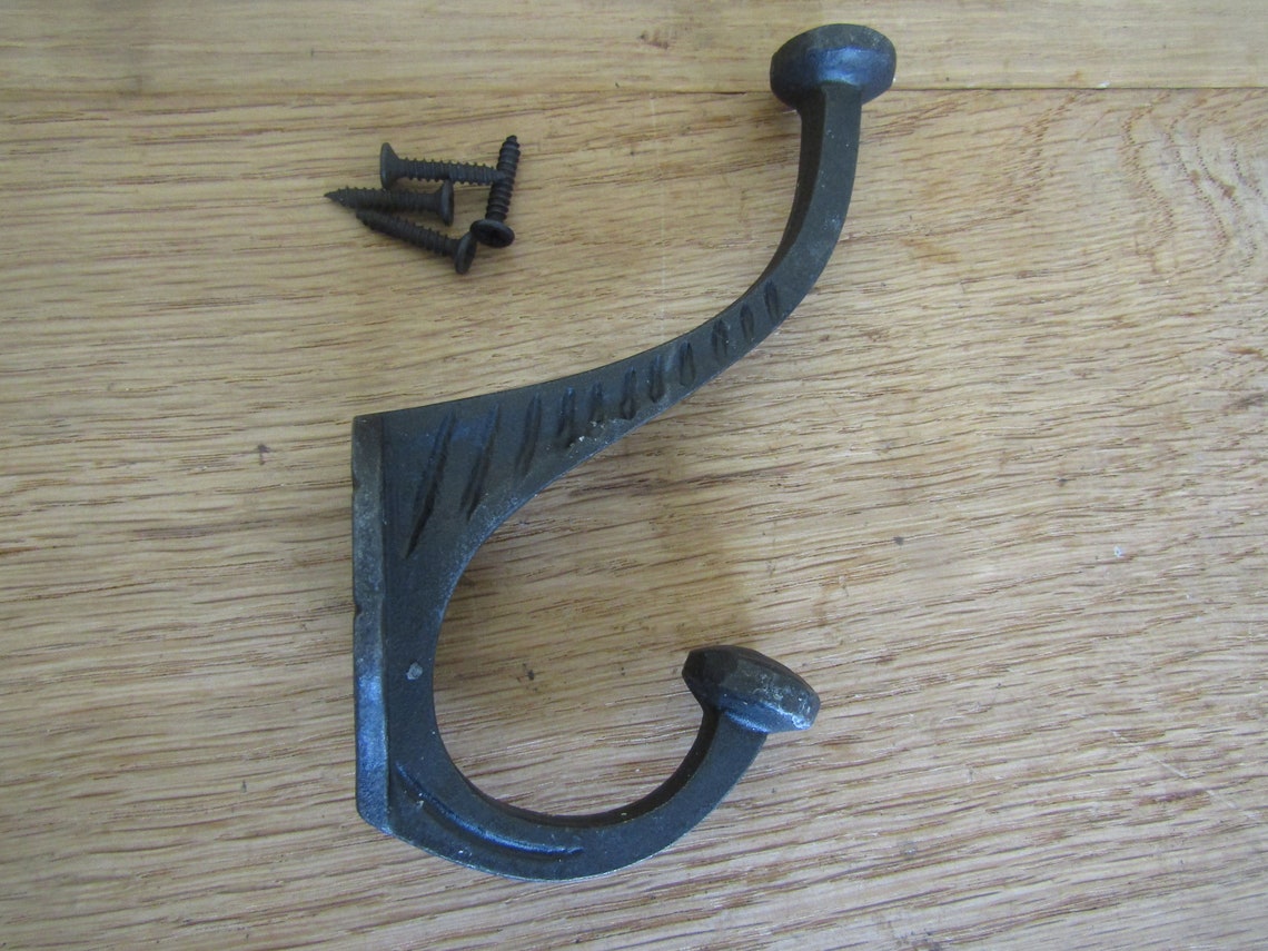 PACK OF 5 BLACKSMITH Cast Iron Rustic Hat and Coat Hooks Vintage Retro ...