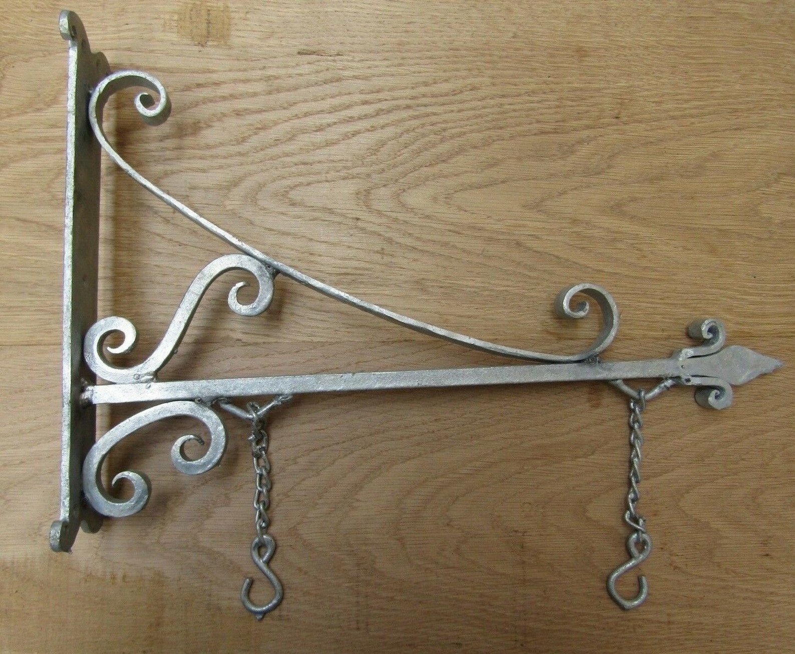 16" GALVANISED HAND FORGED Wrought Iron Blacksmith Sign Board Hanging ...