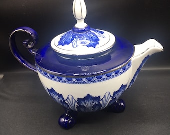 BOMBAY Company Tea Pot With Creamer and Sugar Bowl / VINTAGE Porcelain ...