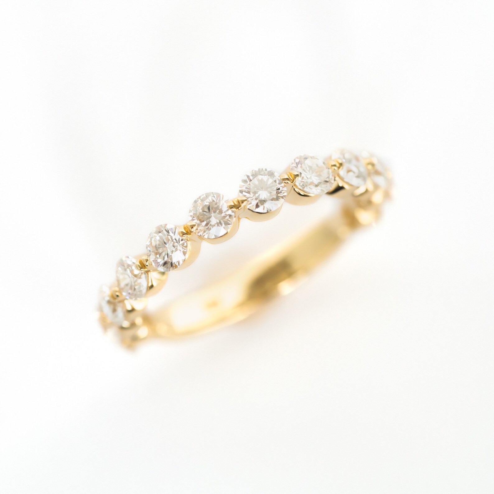 Women's Single Prong Diamond Wedding Band With 10 Pointer Diamonds 3/4 ...