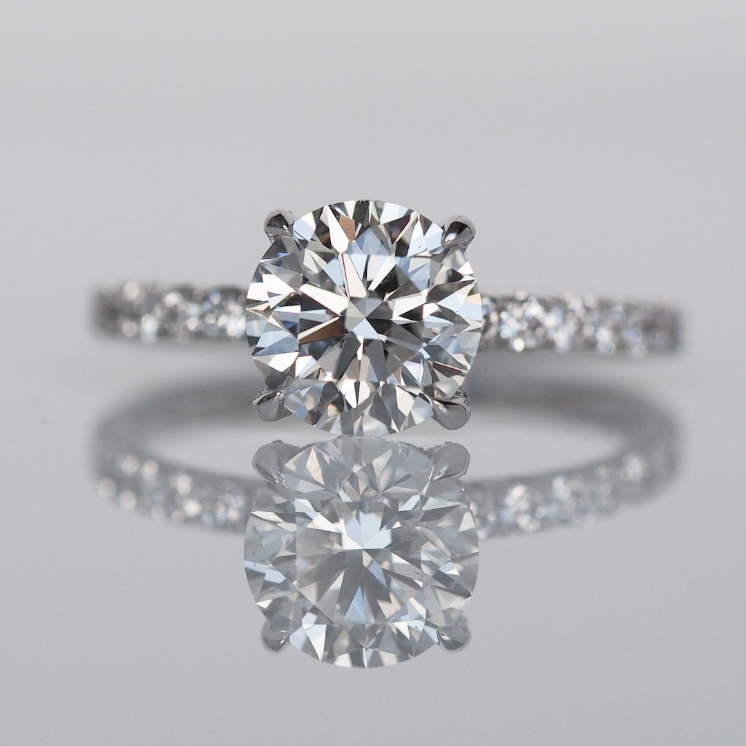 Round Brilliant Cut Solitaire Engagement Ring Setting With Diamonds on ...