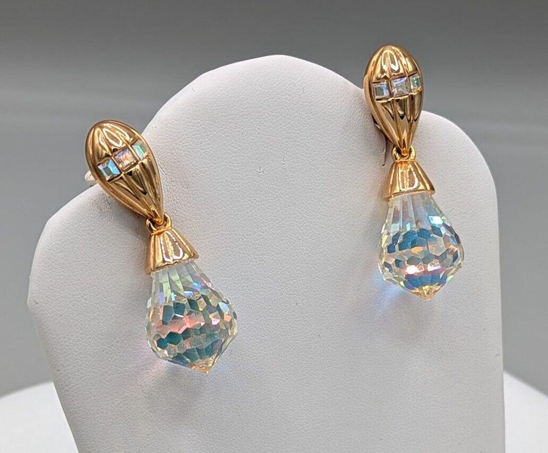 Vintage Savvy Gold Tone & Large Swarovski Crystal Clip on Earrings - Etsy