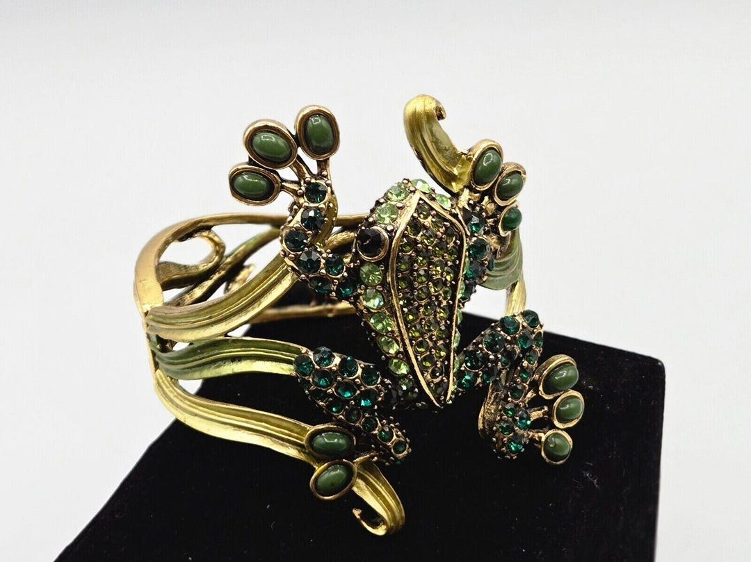 Yuhong Kirks Folly Happy Hopper Green Enamel Rhinestone Frog Cuff ...