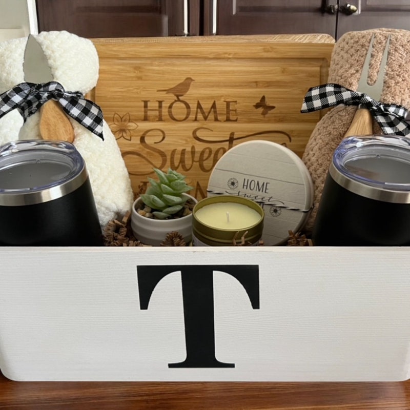 Welcome Home Gift - 60+ Gift Ideas for 2025