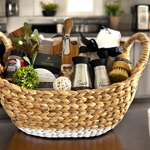 Chef's Delight Gourmet Gift Basket - Etsy