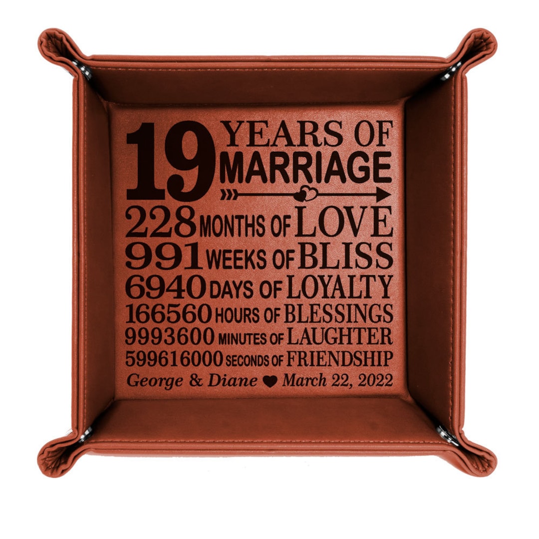 PERSONALIZED - 19 Years of Marriage Engraved Leather Valet Tray ...