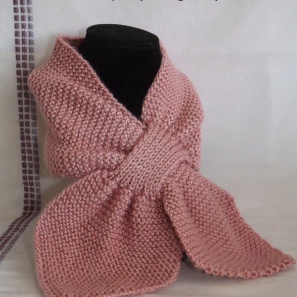 Knit Keyhole Scarf - Etsy