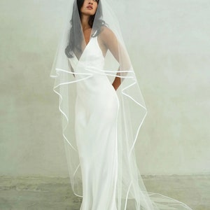 SIERRA II | Two Tier Satin Edge Veil - Etsy