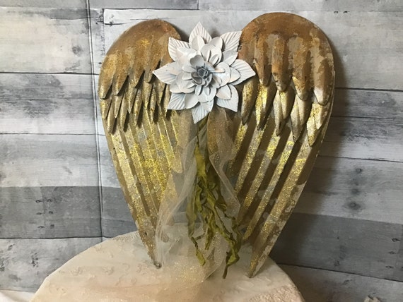 RUSTIC Metal Angel Wings Shabby Cottage Farmhouse Wall Décor - Etsy