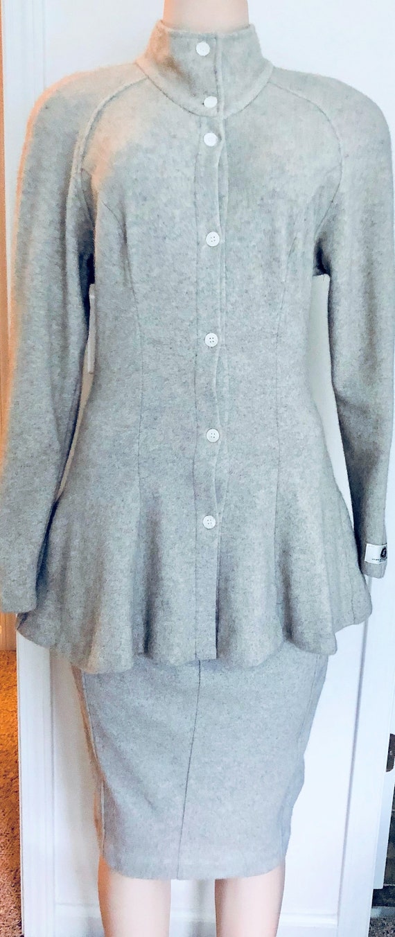 Vintage 1987 The Prisma Collection Grey Chinchilla an… - Gem