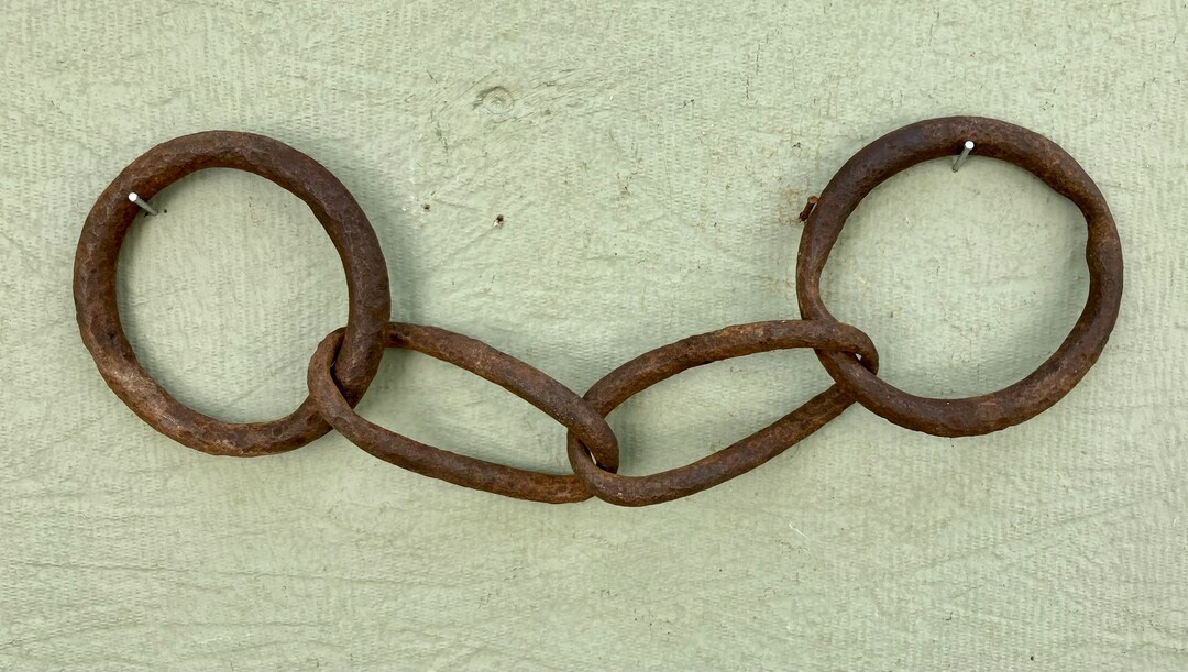 Rusty Vintage Iron — Industrial Chain — Antique Hand Forged Primitive ...