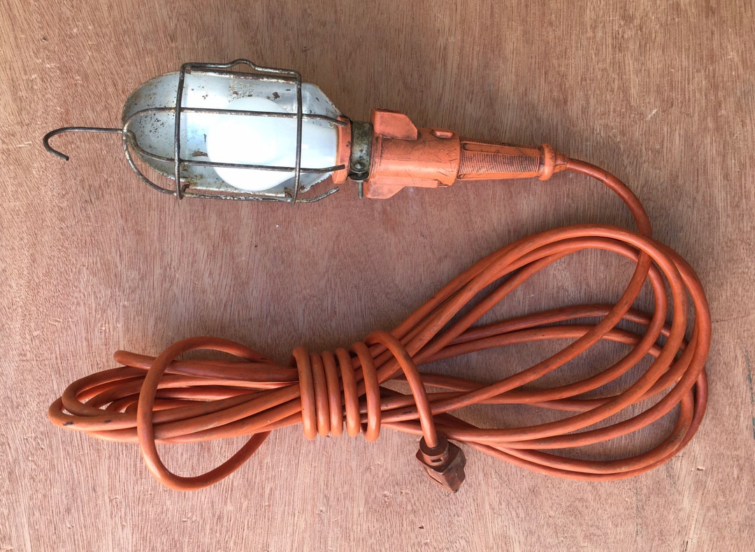 Retro 1970s Corded Automotive Mechanics Drop Lightvintage Handheld ...