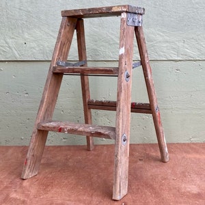 Wood Step Ladder Step Stool Shabby Vintage Weathered Household Natural ...