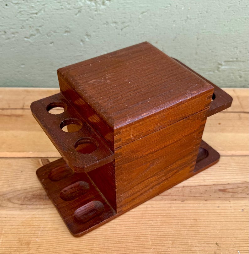 Tobacco Humidor/pipe Stand — 6 Pipe Oak Display Rack — Vintage Wooden ...