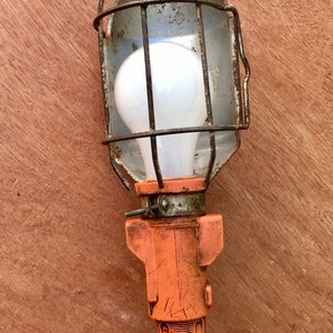 Retro 1970s Corded Automotive Mechanics Drop Lightvintage Handheld ...