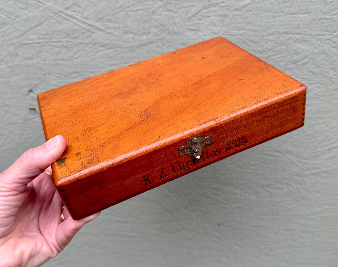 Vintage Wooden Cigar Box Repurposed Jewelry Box Collectible Tobacciana ...