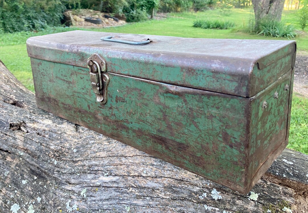 Antique Metal Tool Box — Lockable Rustic Green Toolbox — Vintage ...
