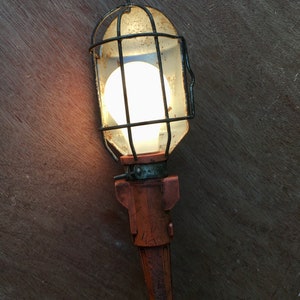 Retro 1970s Corded Automotive Mechanics Drop Lightvintage Handheld ...
