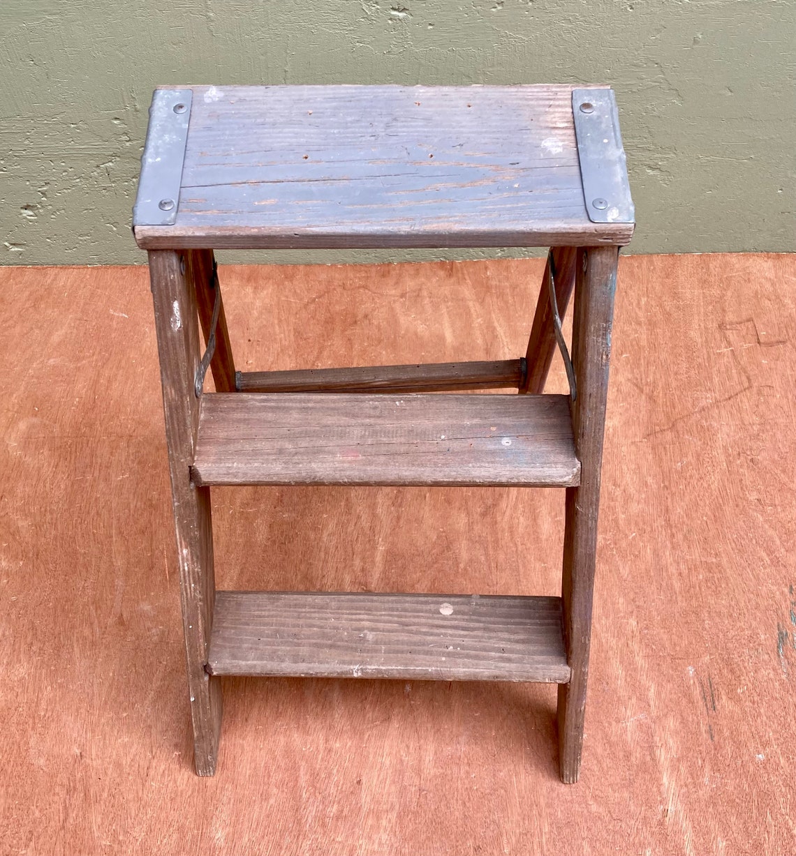 Antique Wooden 2 Foot Kitchen Step Ladder Weathered Urban - Etsy