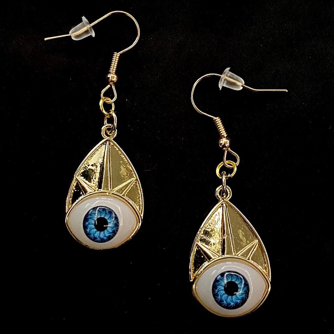 Evil Eye Earrings, Blue Eyes, Creepy Eyes, Evil Eye, Halloween Eyes ...