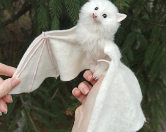 Needle Felted Realistic Bat Vampire Bat Gothic Gift Ideas - Etsy
