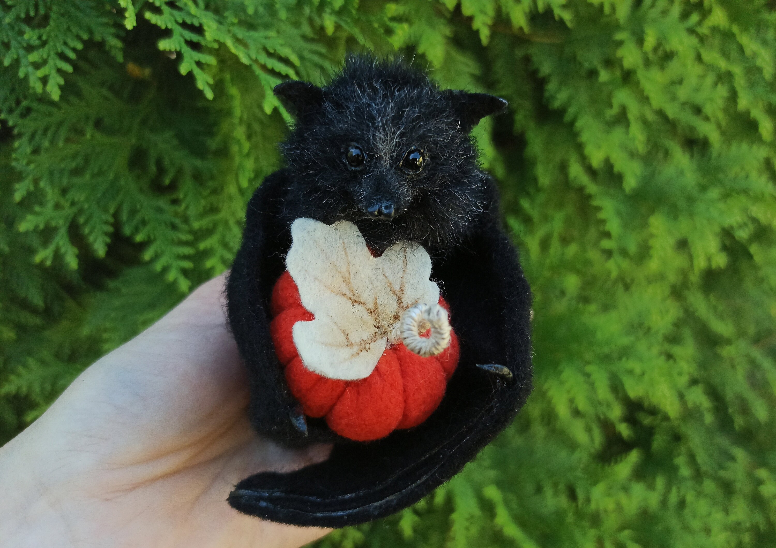 Little Bat miniature/Halloween/Flying Fox/Black bat/Pet | Etsy