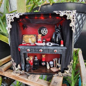 The Vampire Altar Miniature Diorama - Etsy