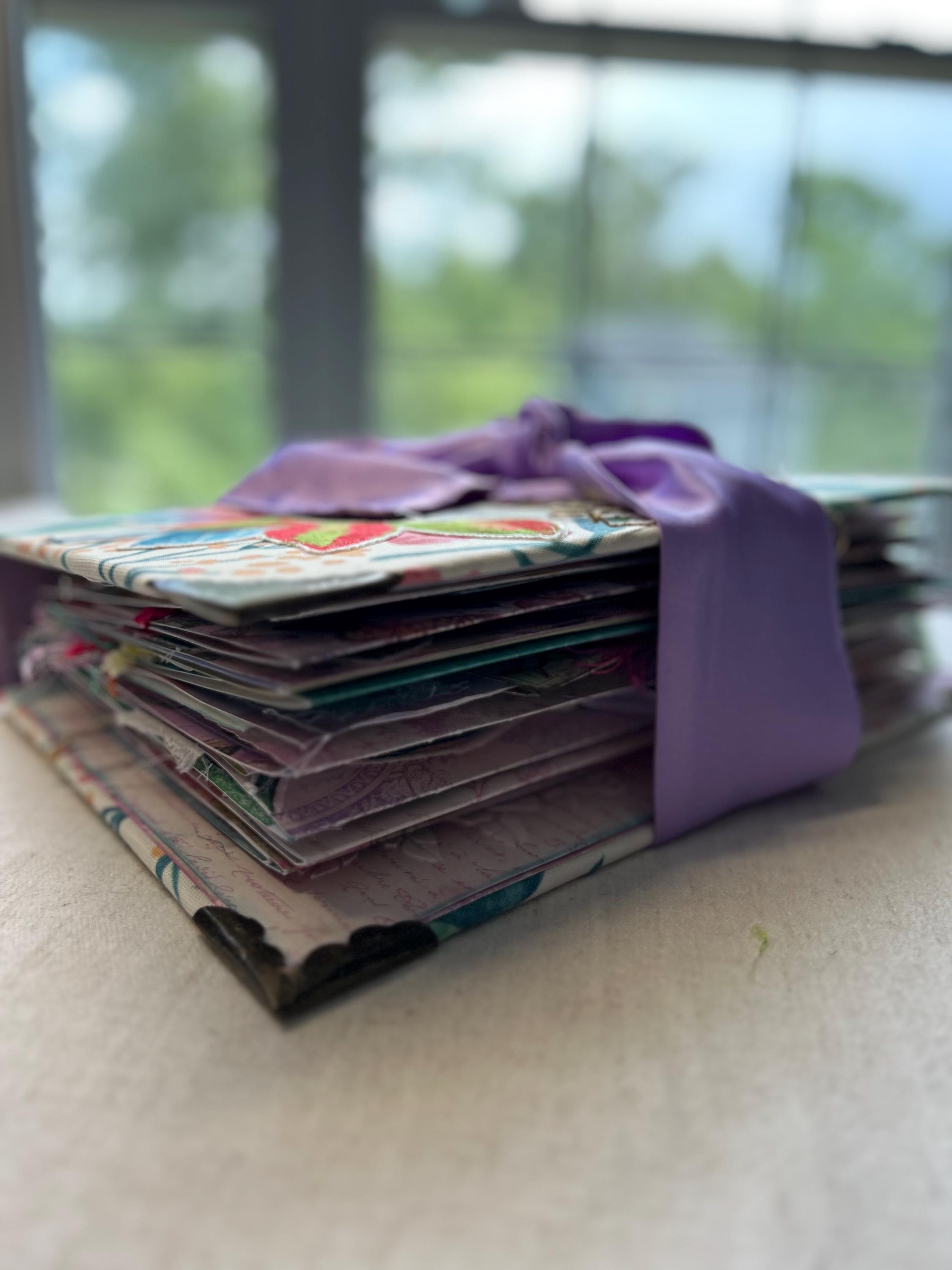 Colors & Butterflies Junk Journal - 3 Ring Binder Folding Folio - Etsy