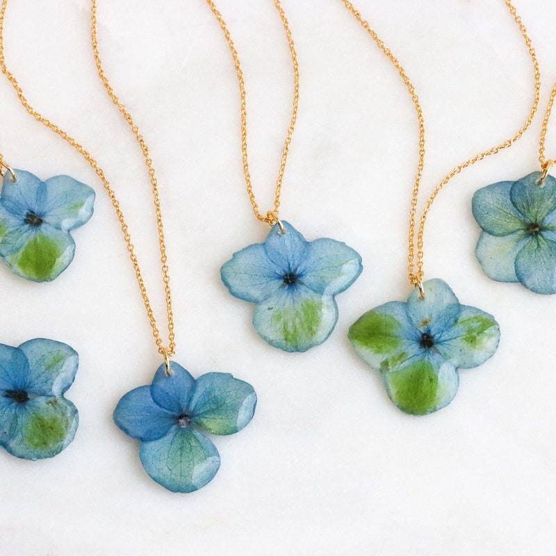 Hydrangea Necklace - Etsy