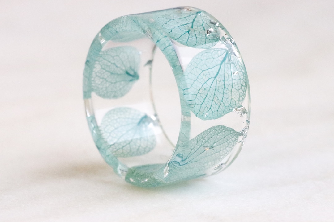 Hydrangea Ring With Pressed Blue Petals and Gold/silver/copper Flakes ...