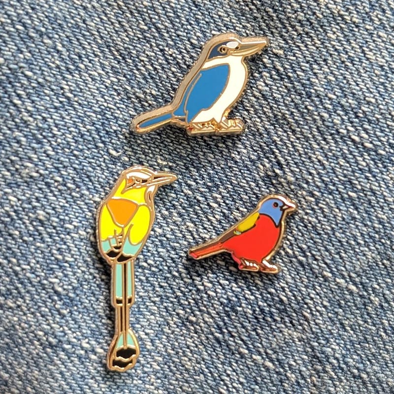 Painted bird pins - Etsy Polska