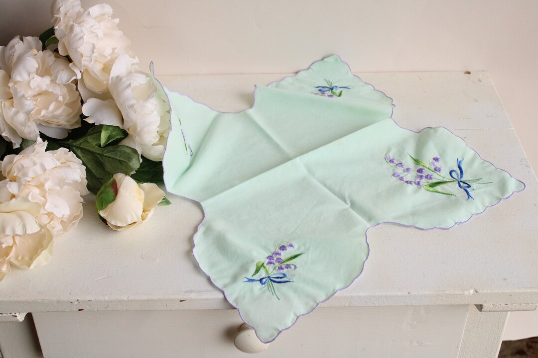 Vintage Bun Warmer, Mint Green Bread Basket Liner, Embroidered With ...