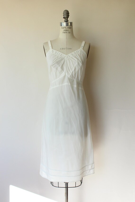 vintage taffeta slip 1950s - Gem