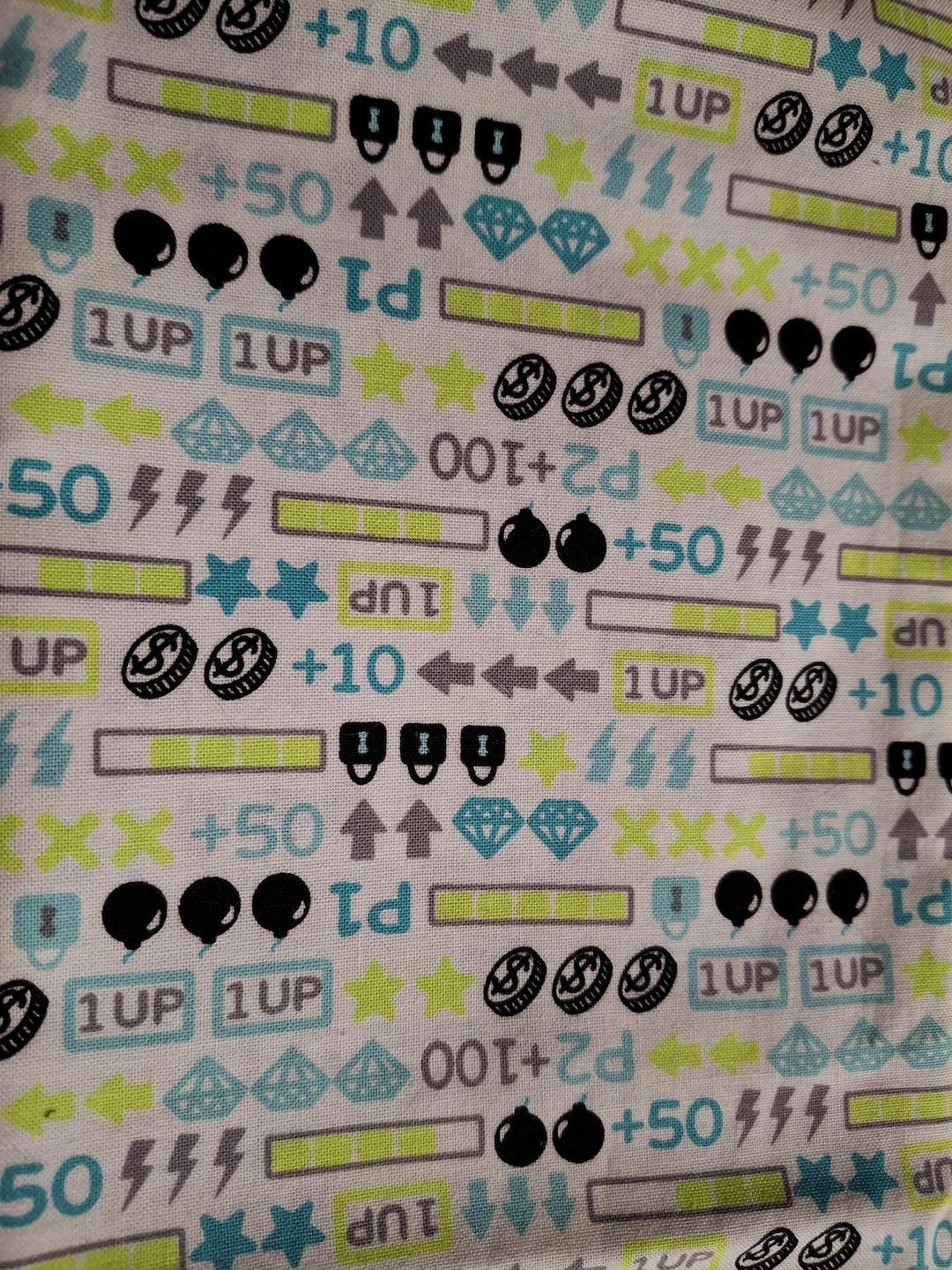 24 Inch Wof - Gaming Coding Remnant of Quilt Cotton by Elizabeth Silver ...