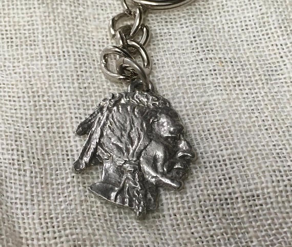 NOS First Nations man keychain, detailed cast pewter,… - Gem