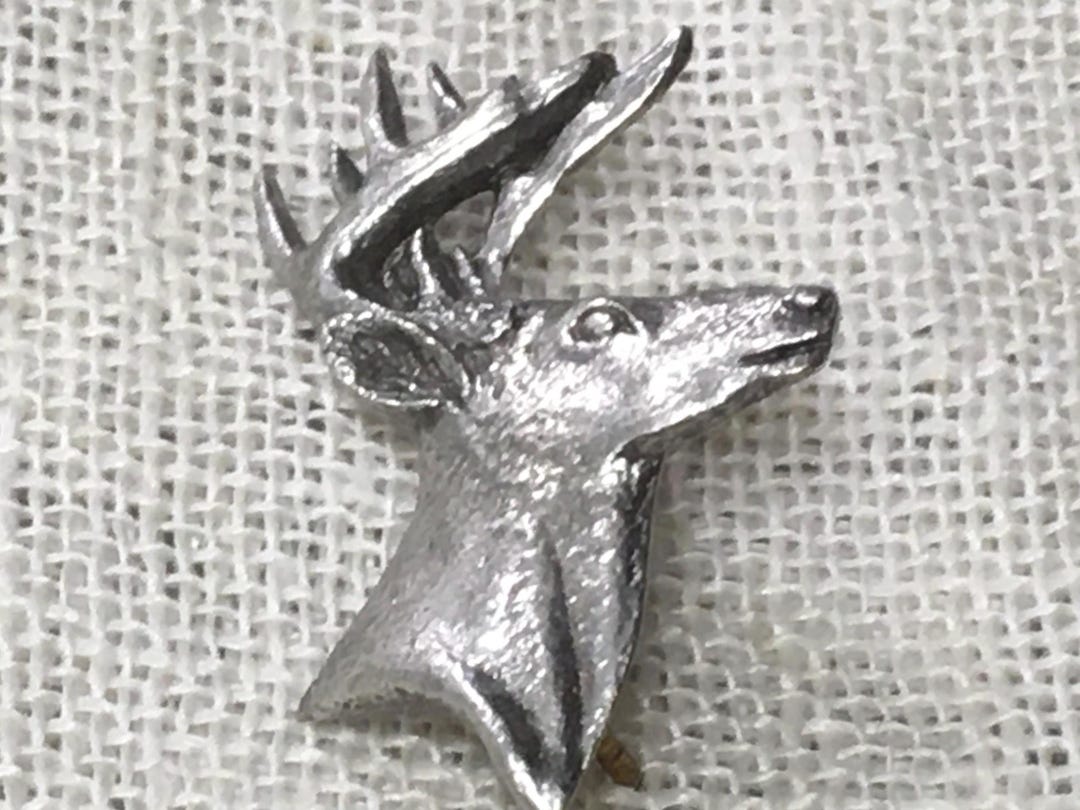 Buck Deer Head Pin, Detailed Brooch, Deer Head, Lapel Pin, Bear Clan - Etsy