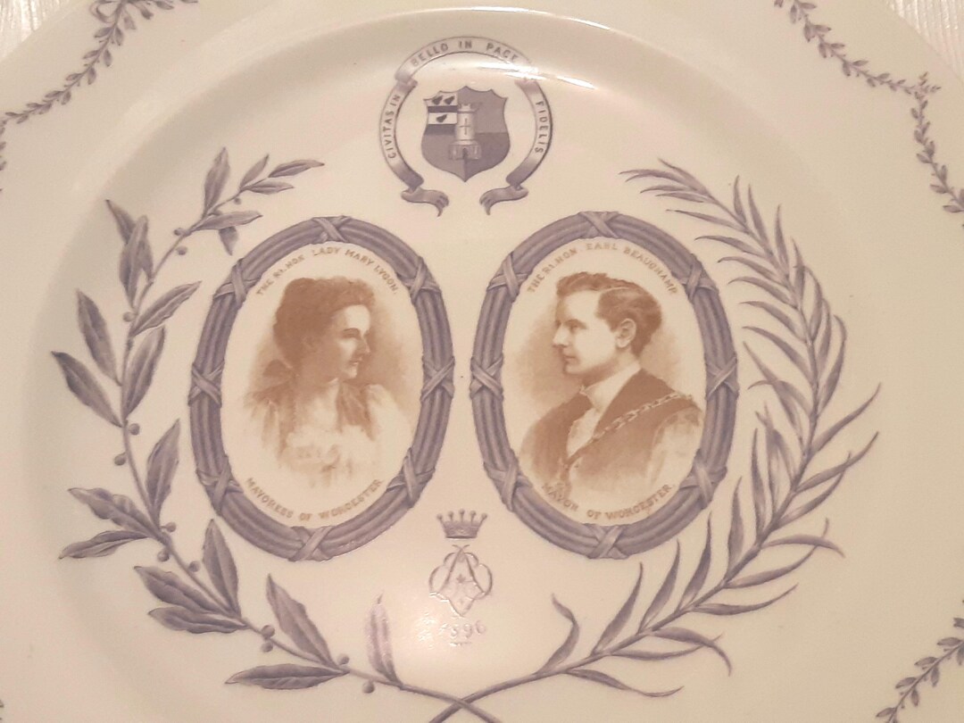 Clearance - 11 Inch Commemorative Plate, Mayor Mayoress of Worcester ...