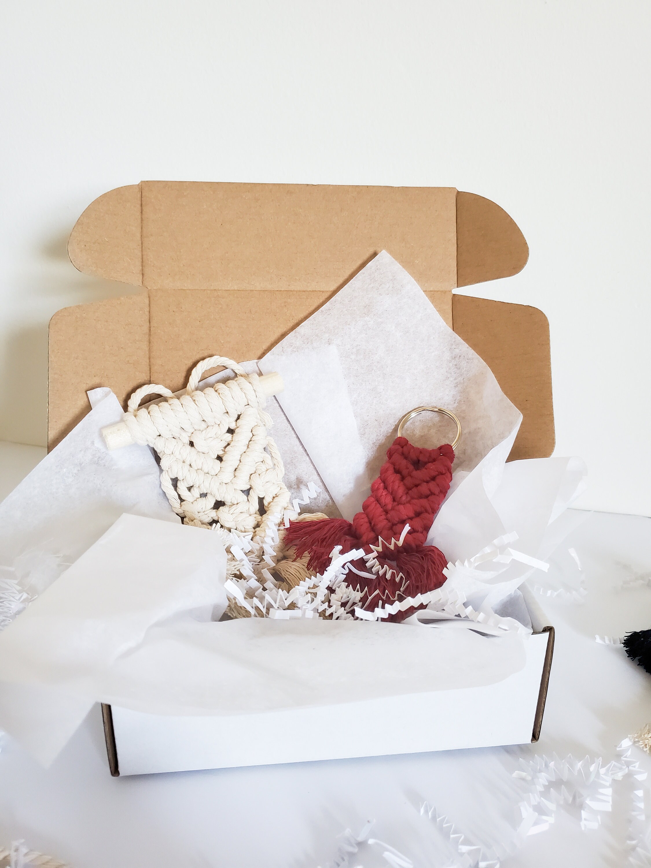 Mini macrame gift set macrame gift set macrame keychain | Etsy