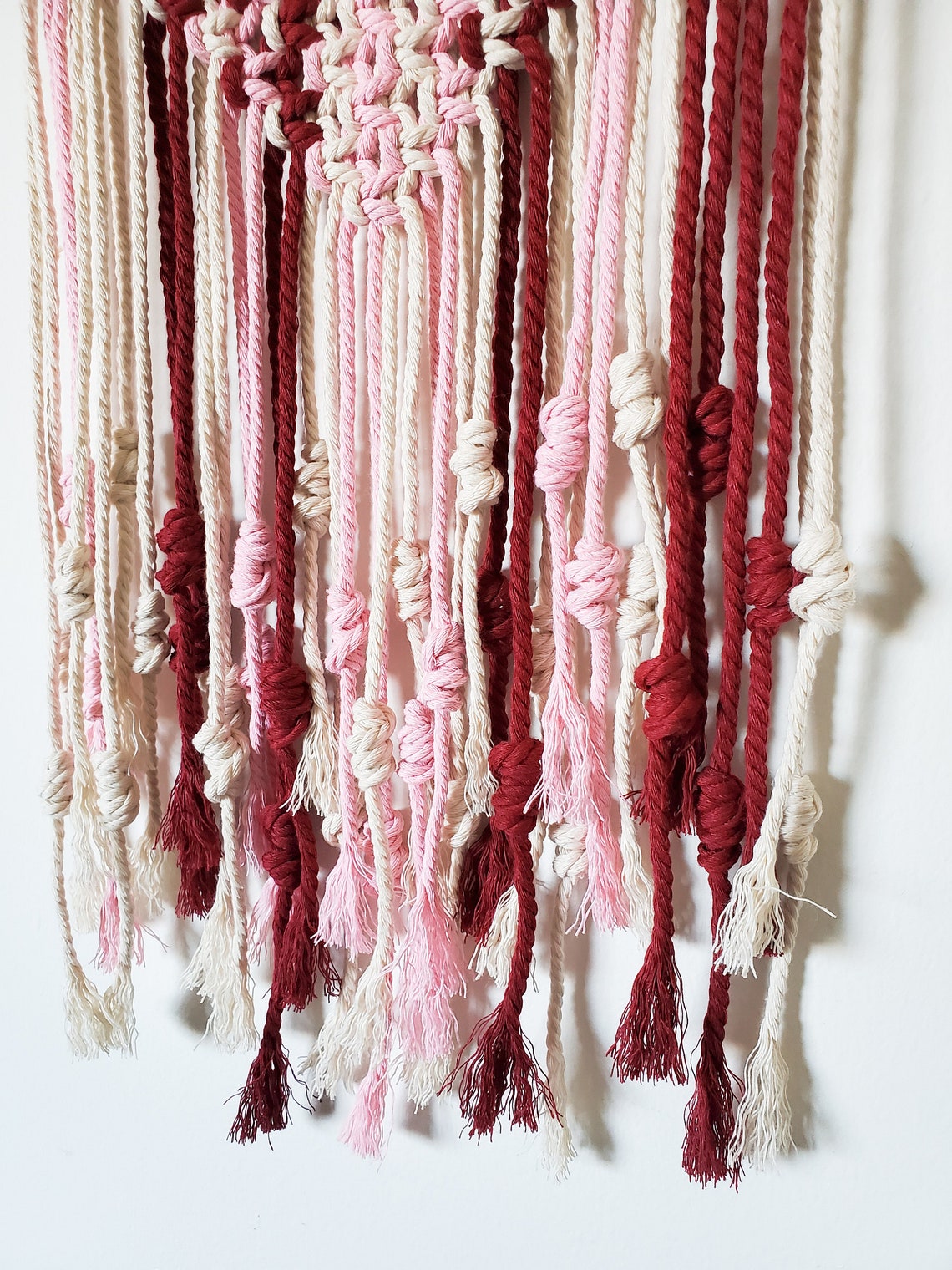 Macrame Heart Hanging, Heart Macrame Wall Hanging, Valentine's Day ...