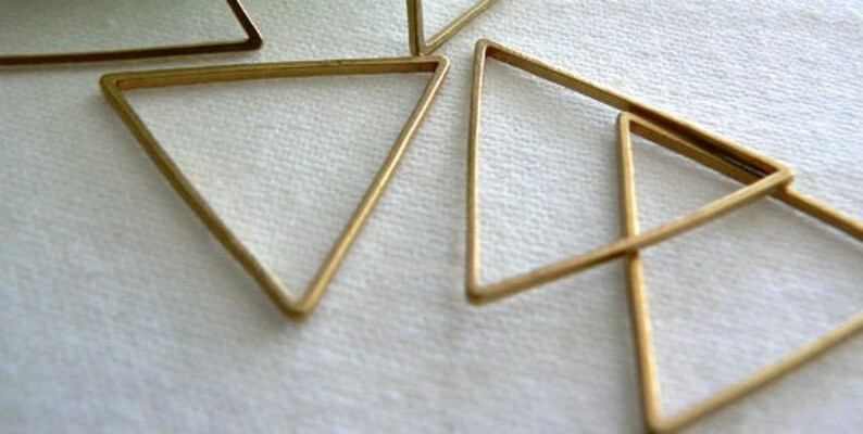 Raw Brass Triangle Link 24mm-10 Pieces-jewelry Supply - Etsy