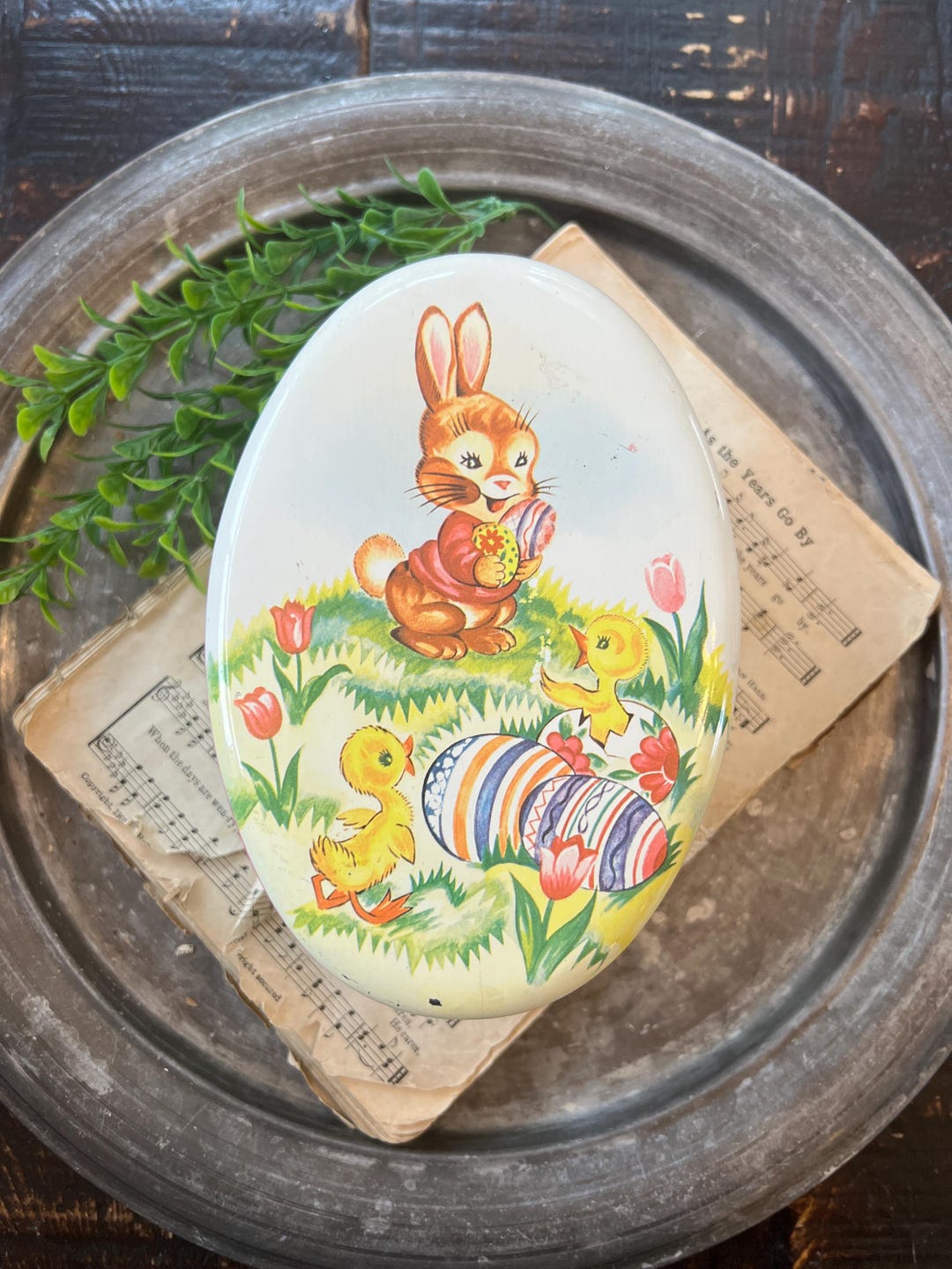 Vintage Daher Made in England Easter Egg Bunny Rabbit Baby Chicks Tin ...