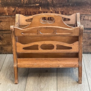 Vintage Magazine Rack Butler Original Book Newspaper Holder Mahogany ...